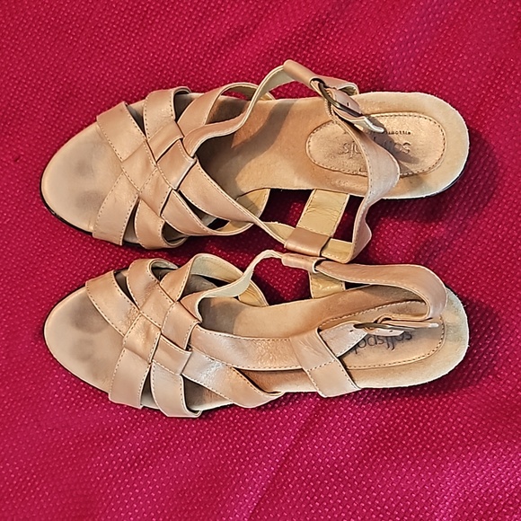 Softspots | Shoes | Softspots Sandels | Poshmark